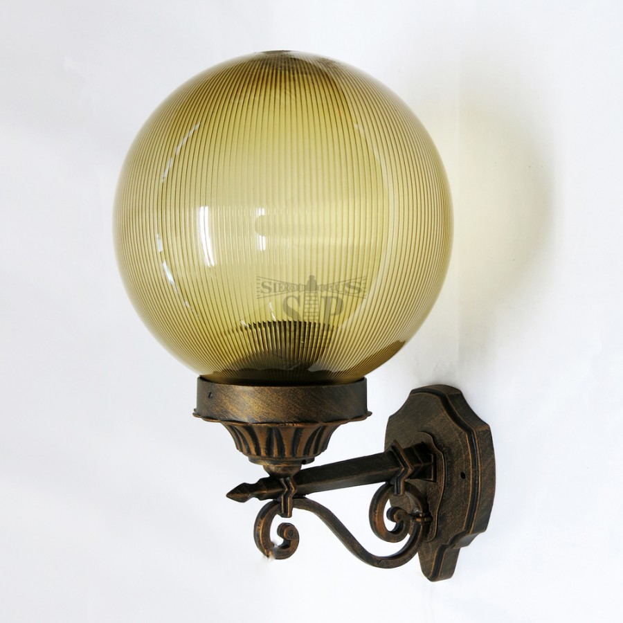 4159 Outdoor Wall Globe / Gate Lamp (Prismatic Gold Globe With Antique ...